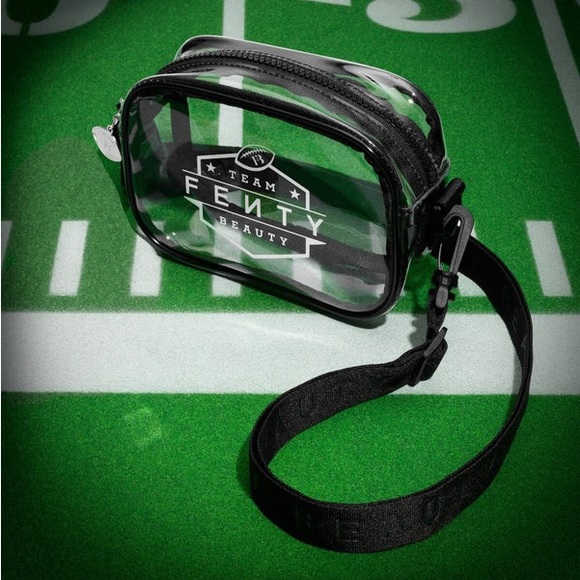 Fenty Beauty | Bags | Fenty Beauty Clear Stadium Crossbody Or Shoulder ...